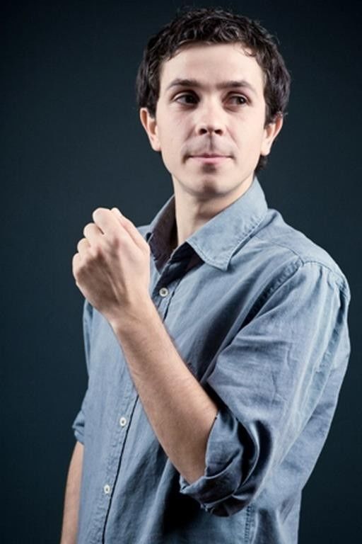 Vedetă din Bacău. Costel Bojog – un star în lumea stand-up-ului din ...