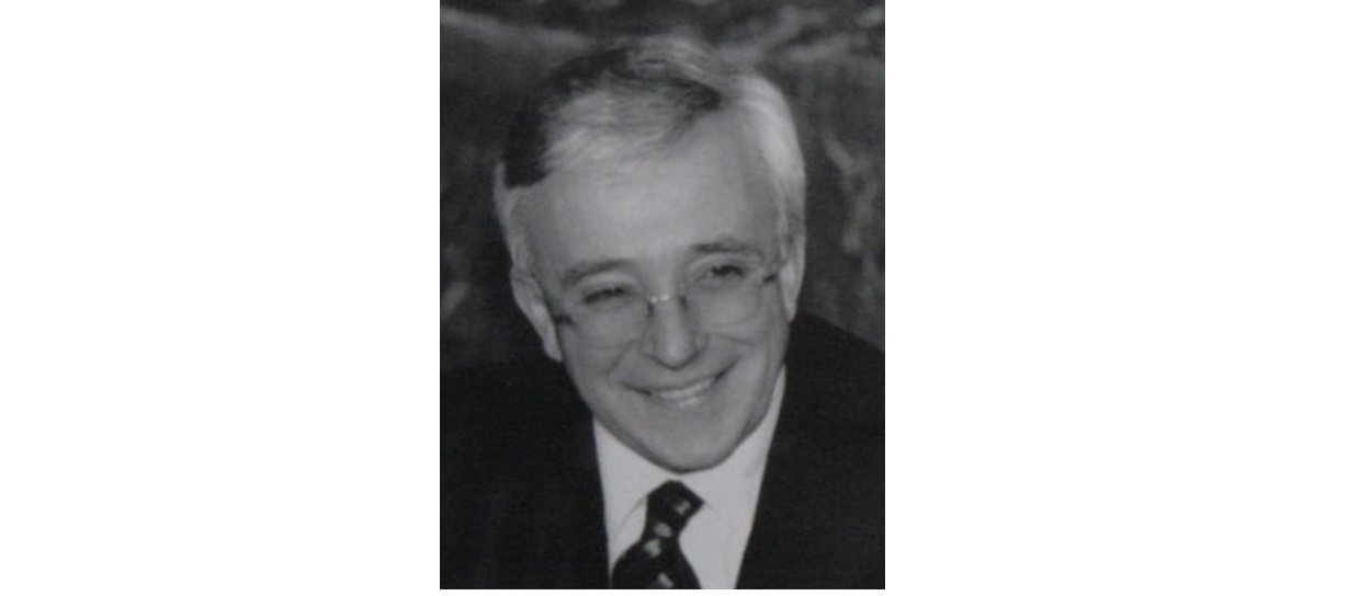 Mugur Isărescu