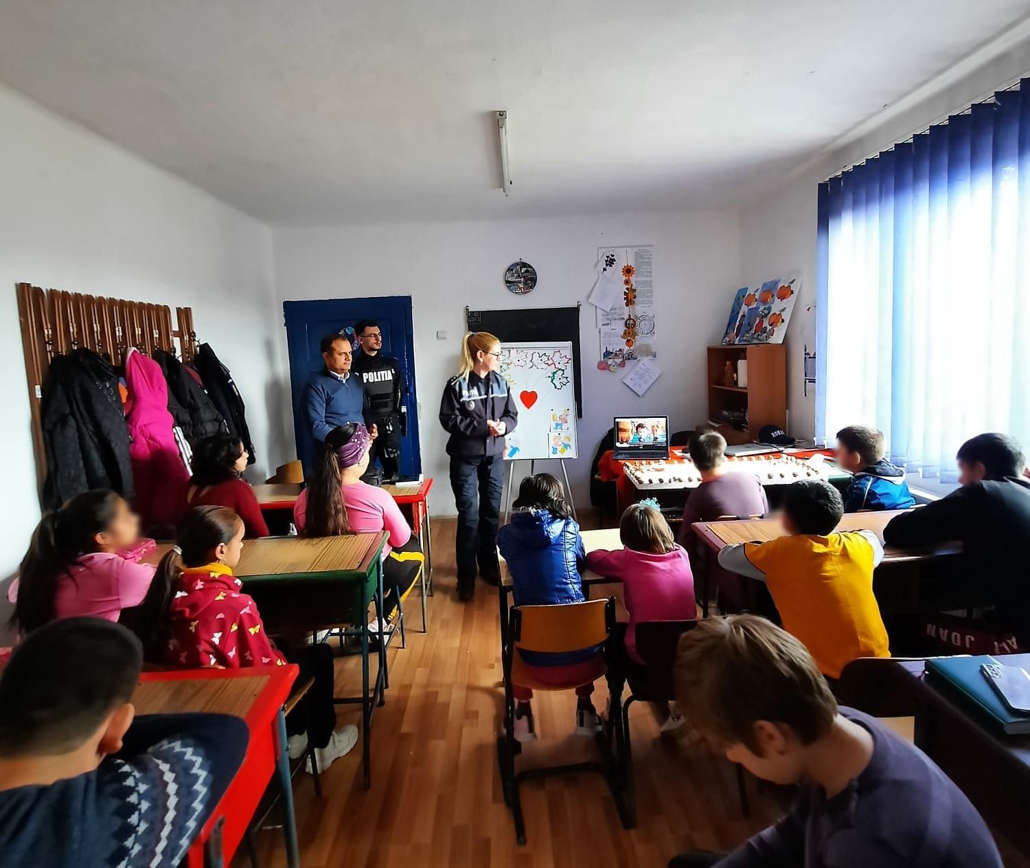 Mureș: Activitățile pe linia siguranței în școli continuă