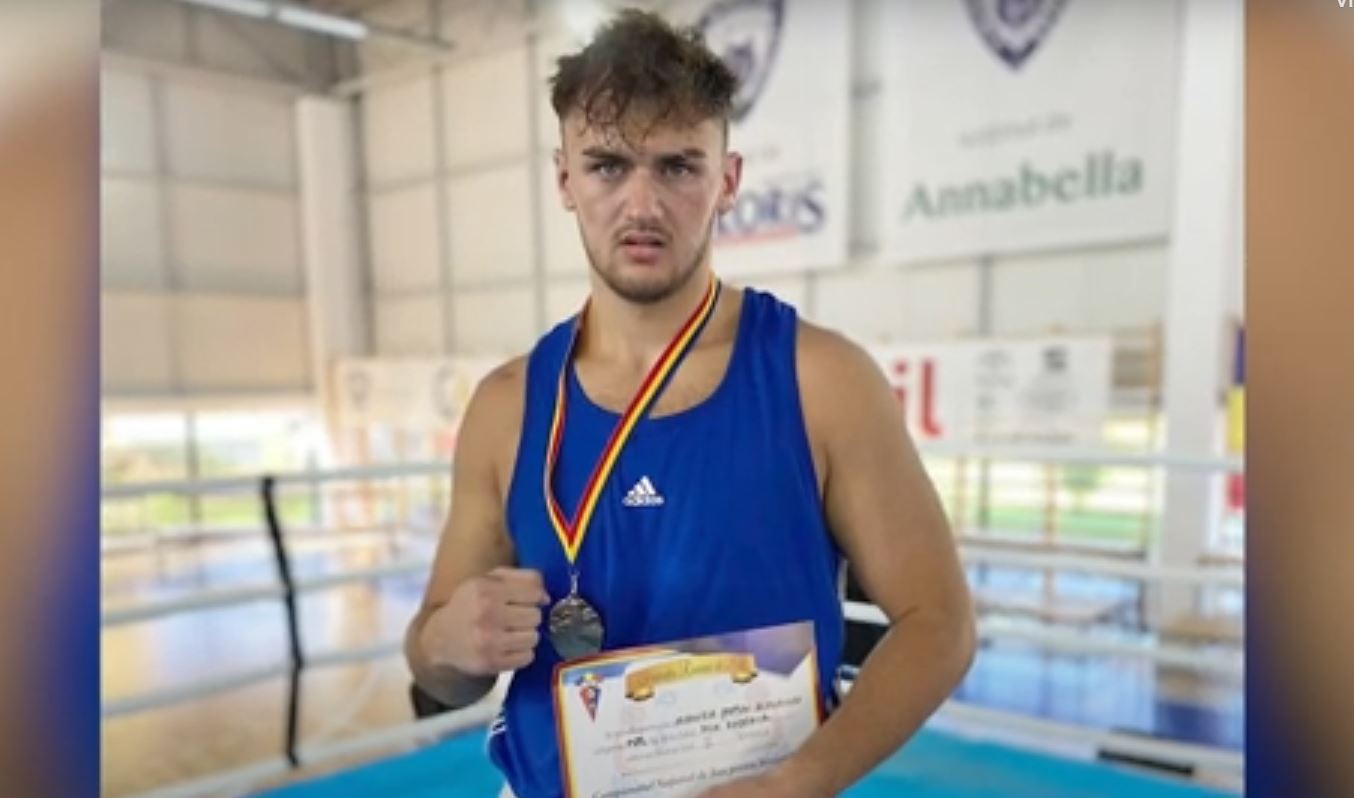 Suceveanul Alexandru Maniga a obținut medalia de argint