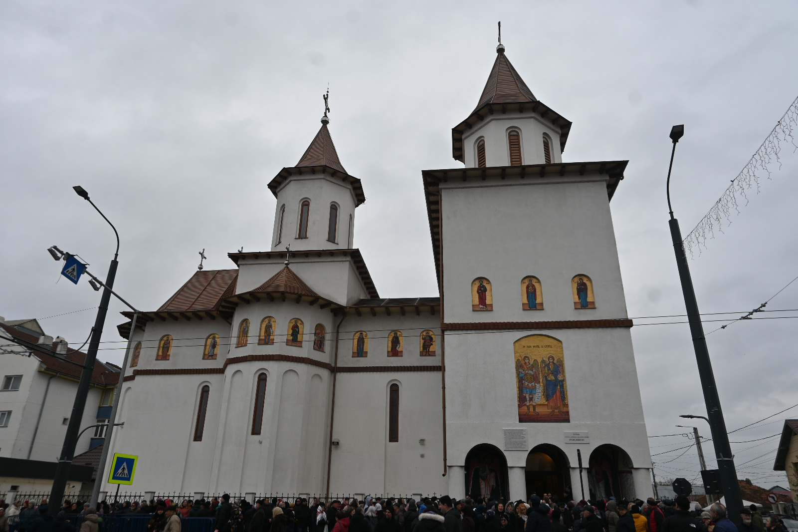 Catedrala „Sfinții Arhangheli Mihail și Gavriil” din Vaslui a fost sfințită